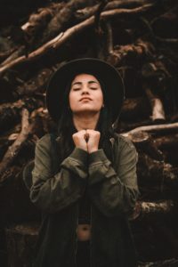 How to Deal with Life Without a Smartphone in 2021